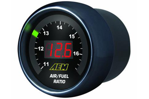 Wide Band AEM AFR-meter meet lucht/brandstofverhouding