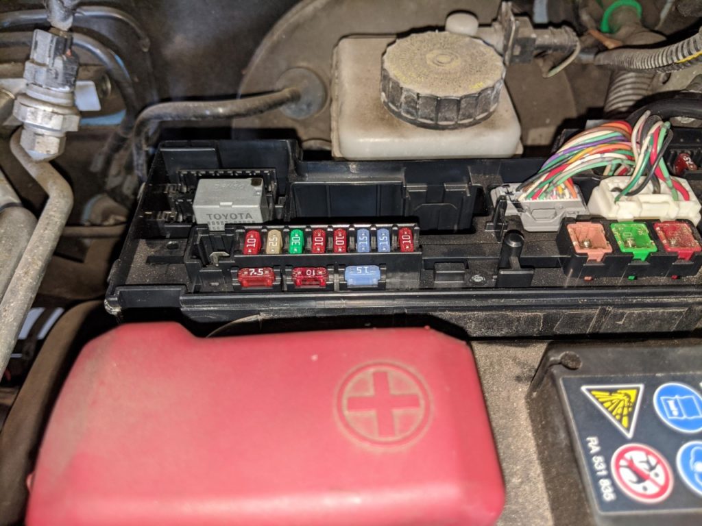 Opgelost: Startmotor Peugeot 107 blijft ingeschakeld