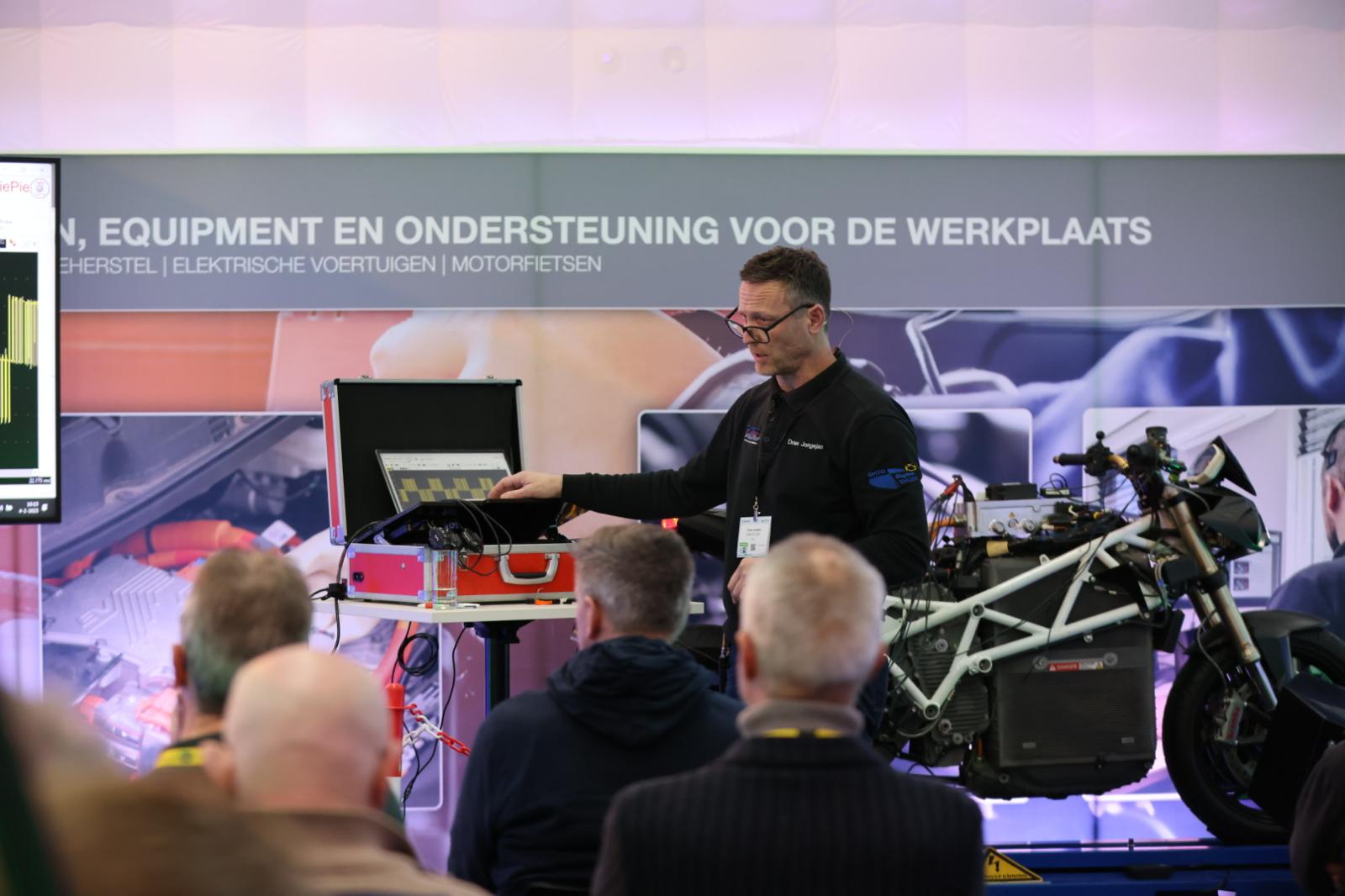 Innovatieroute Auto Prof 2026: dit zijn de nieuwste werkplaatsinnovaties